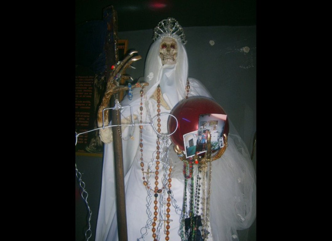 * Images of Most Holy Death – Most Holy Death