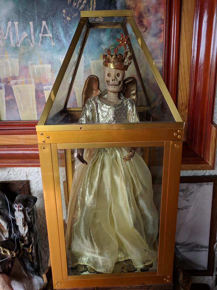 Mexican Indigenous Death Goddesses Xaratanga and Mictecacihuatl ...